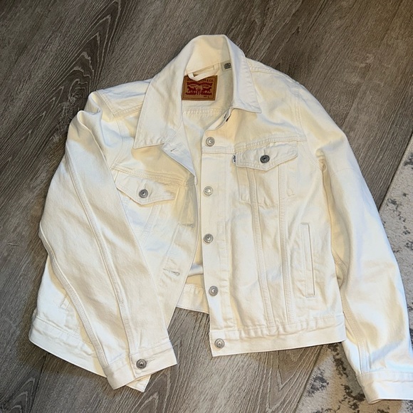 Signature by Levi Strauss | Jackets & Coats | White Levi Jean Jacket ...